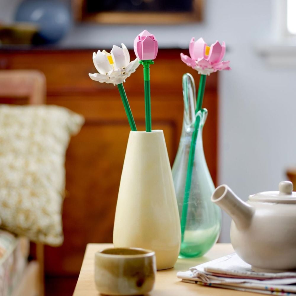 Lego® Iconic -Лотоси (40647) | Toyzz Shop